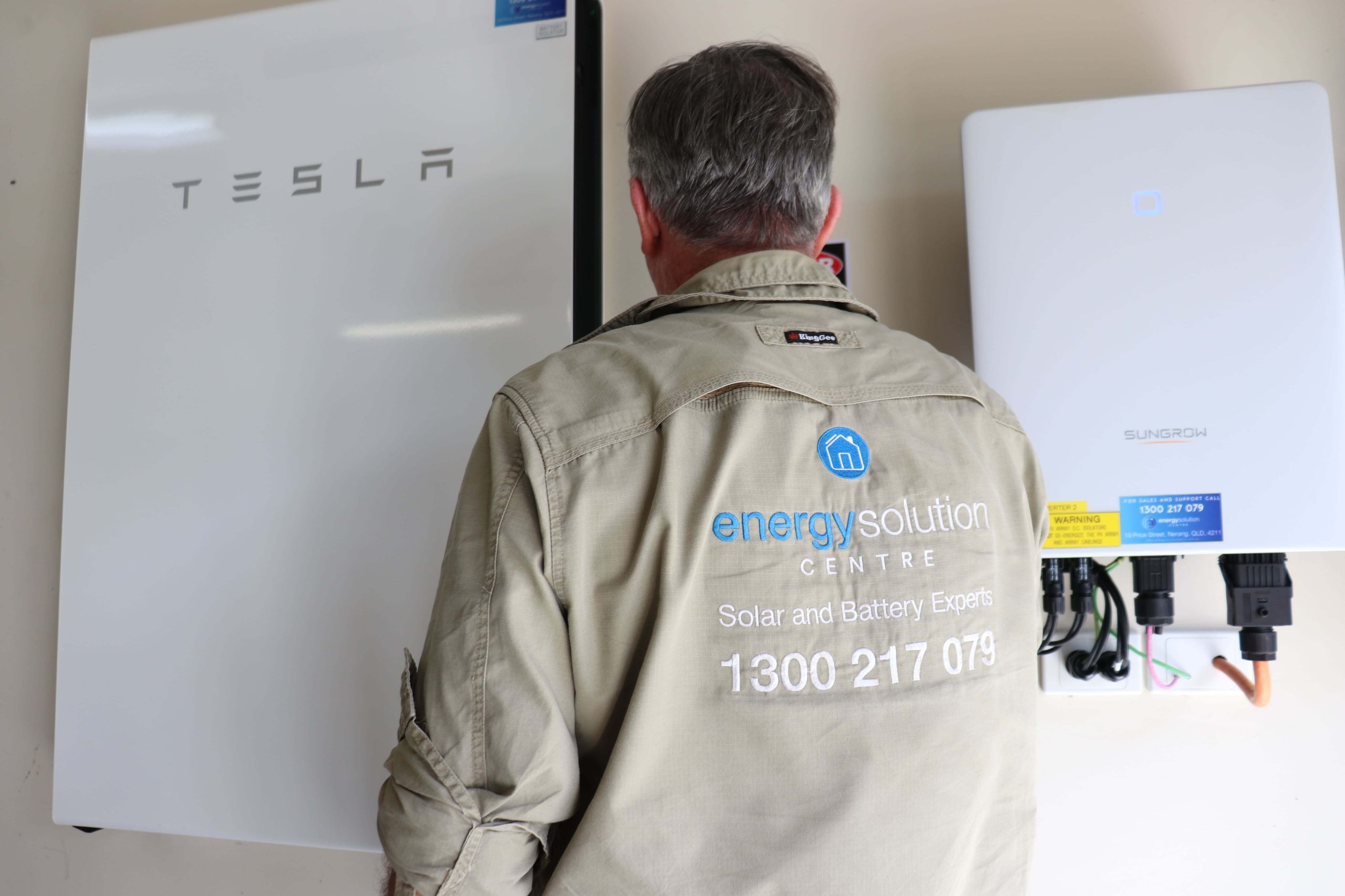 Integrating the Tesla Powerwall 2 with Solar Panels: Strategies for a ...